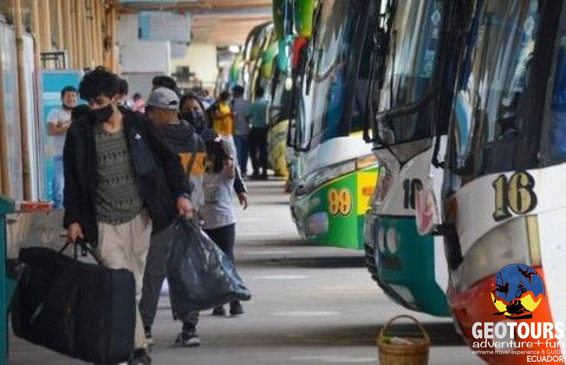 How to Move Safely Around Ecuador: Transportation and Recommendations ...